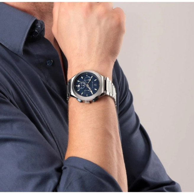 Zegarek męski Srebrny Maserati Triconic R8853139002 na bransolecie ...